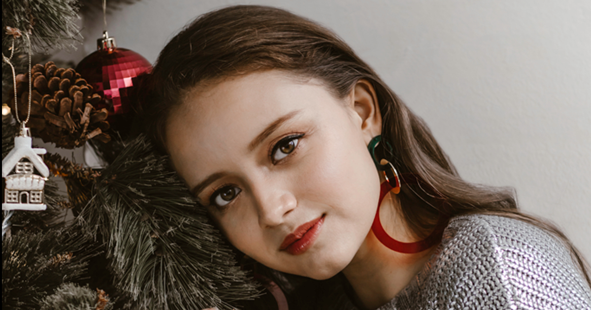 Cara Pemotretan OOTD dengan Inspirasi Natal